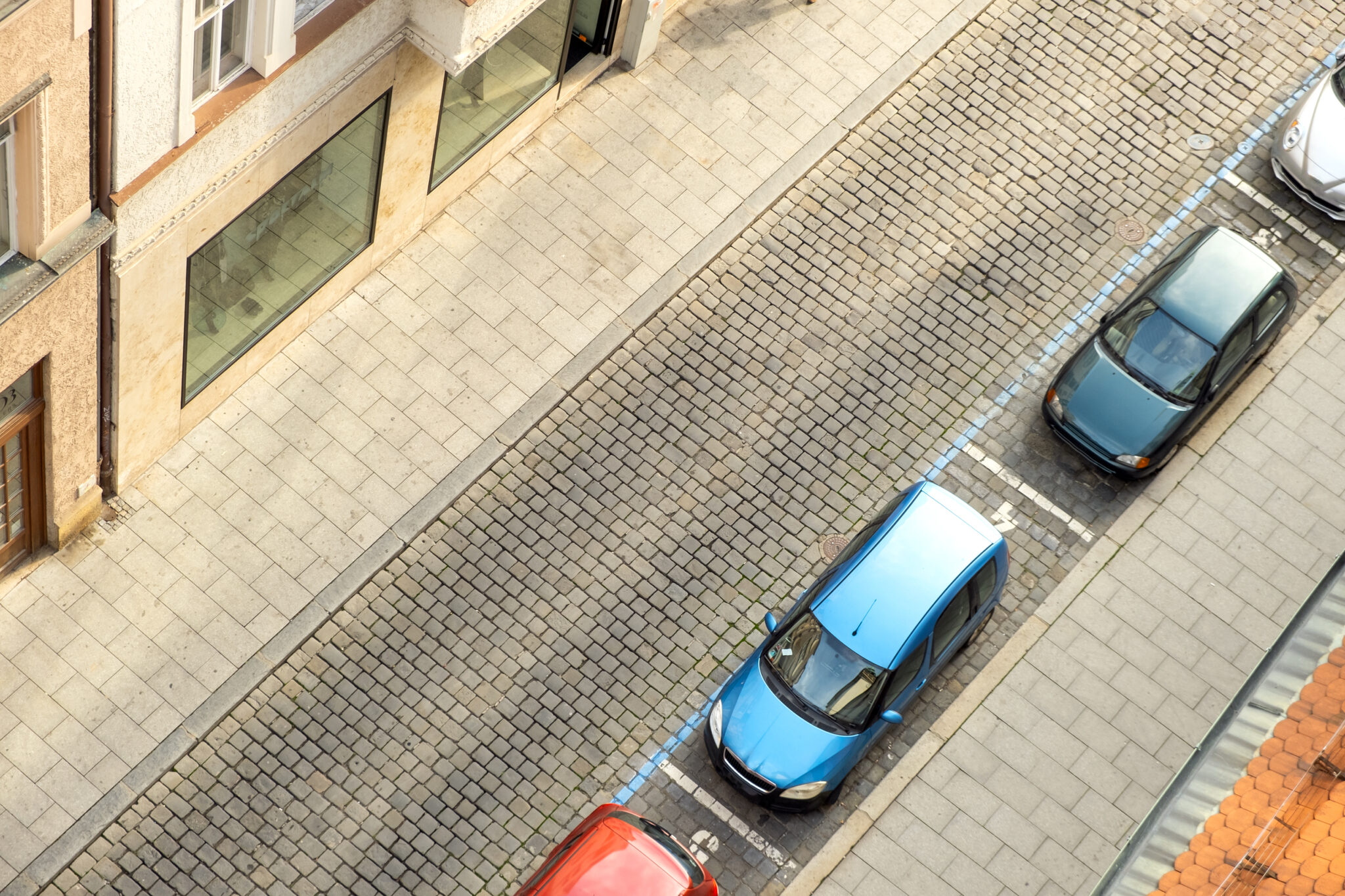 How to Park Uphill: A Step-by-Step Guide with Safety Tips | Clover Leaf ...